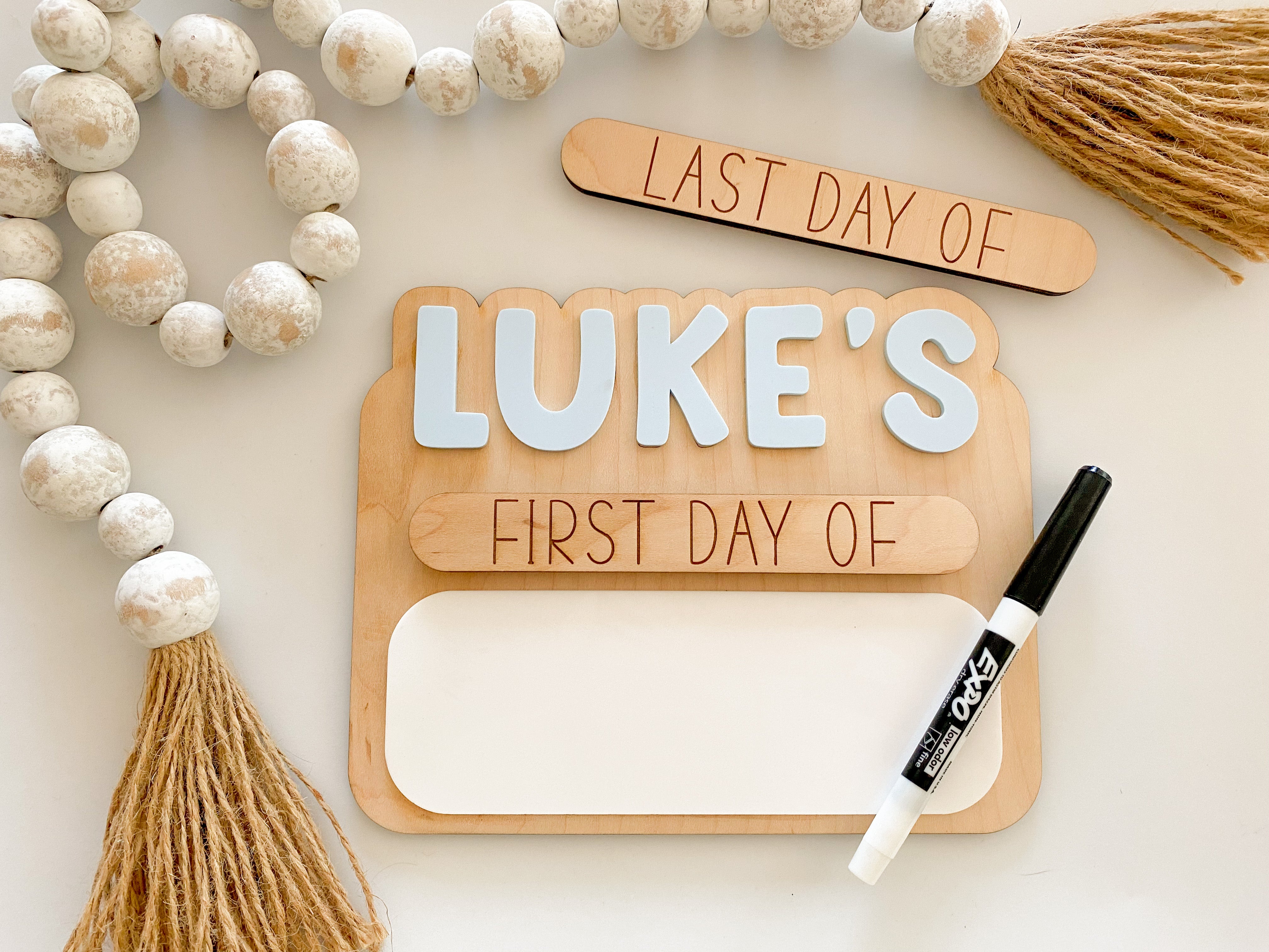 Personalized First & Last Day School Signs – TheLedgeWorks